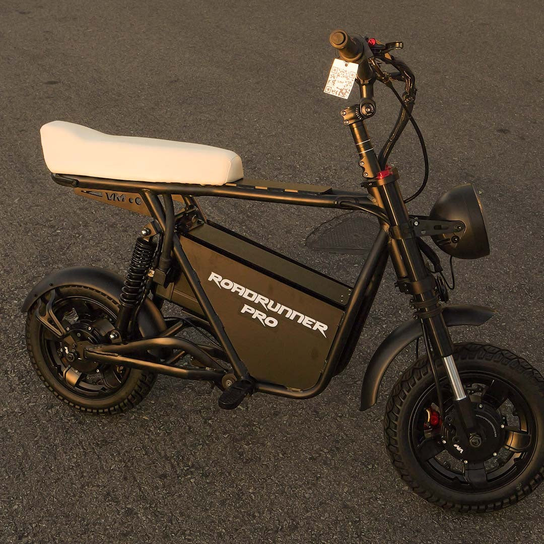 EMOVE RoadRunner Review: The Best Seated Electric Scooter, 45% OFF